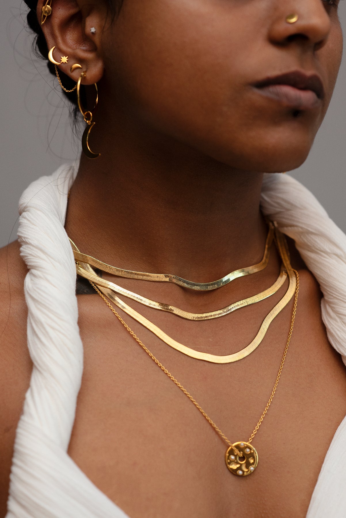 5MM Glossy Medium Gold Viper Chain – Shop Lune Global Private Limited