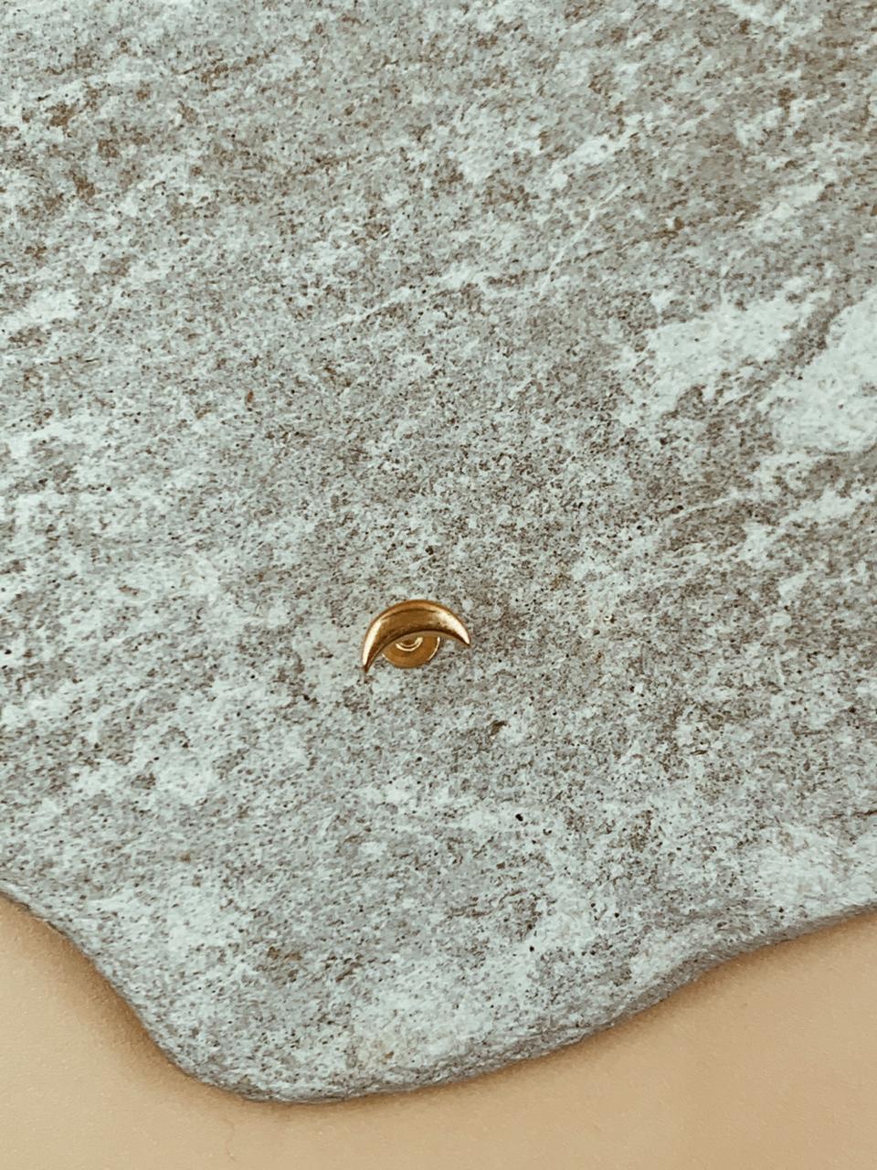 Miniature Crescent Moon Nose Pin – Shop Lune Global Private Limited