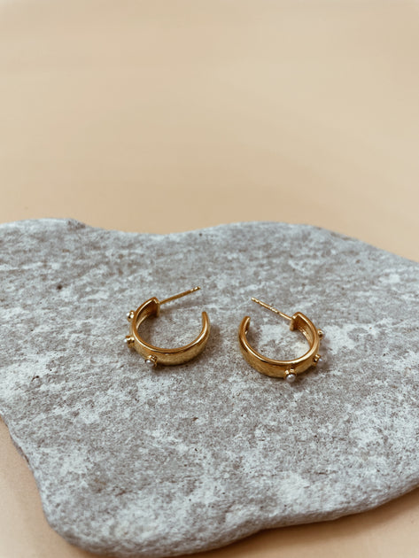 Colva Seed Pearl Hoops – Shop Lune Global Private Limited