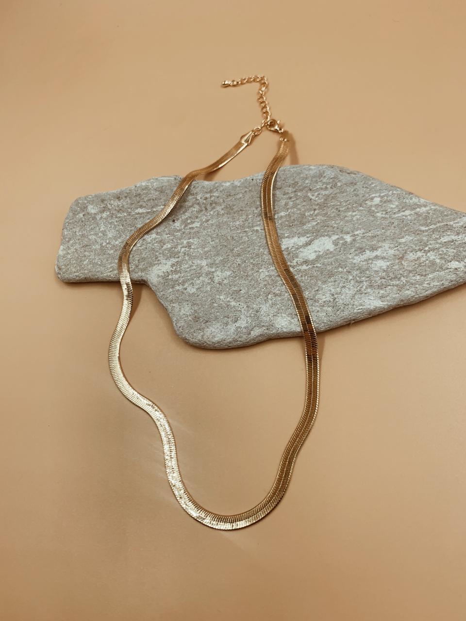 5MM Glossy Medium Gold Viper Chain – Shop Lune Global Private Limited